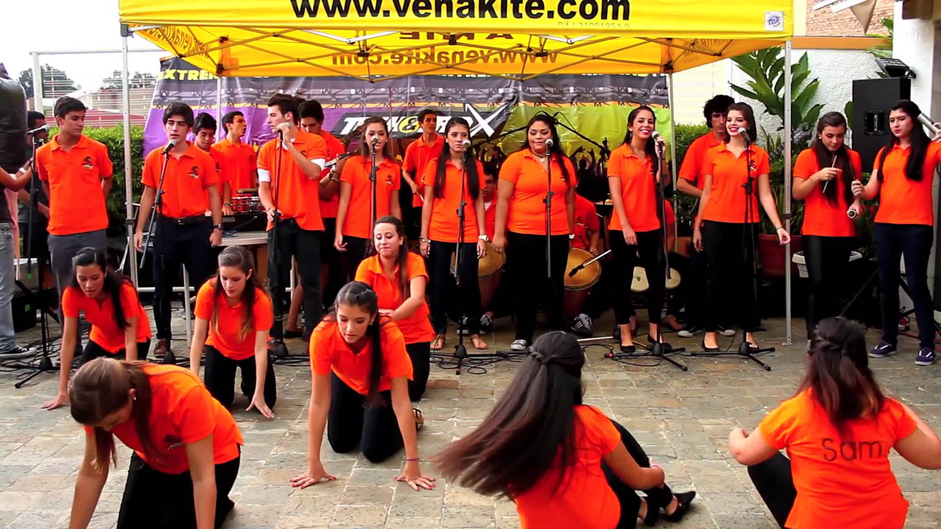 Lo Mejor de las GAITAS del Colegio Santiago de León 2012 – Trix & Trax Lo Mejor de las GAITAS del Colegio Santiago de León 2012 – Trix & Trax